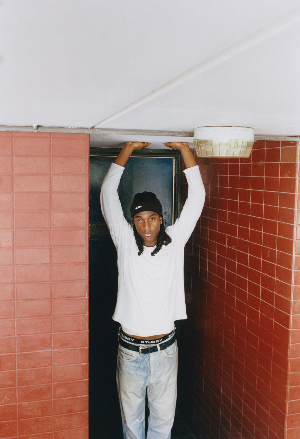 Bakar: Stripped Back Performance @ Village Underground in London at ...