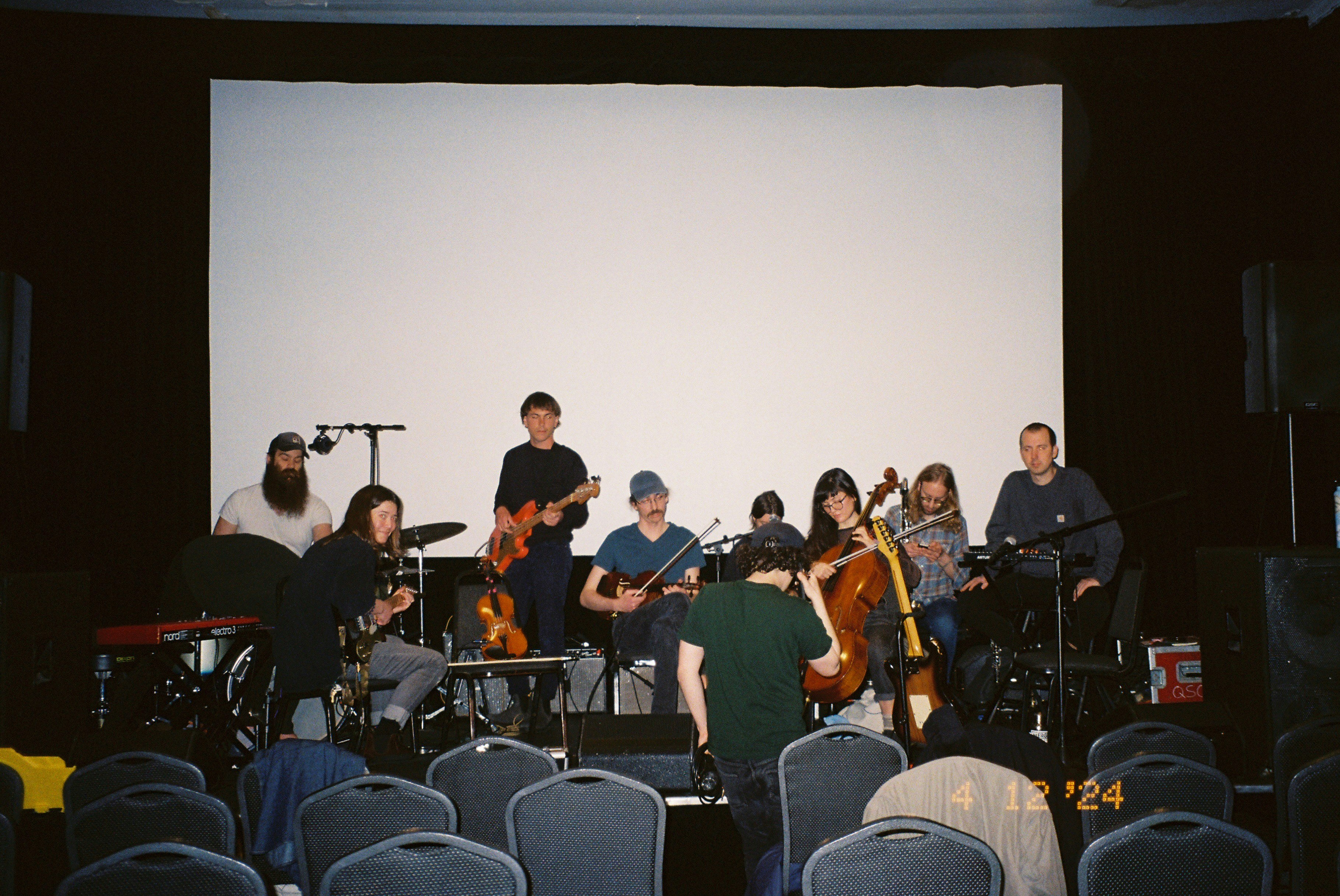 Hour with Greg Freeman & Wren Kitz Biglietti | 12,12 $ | 28 giu @ The ...