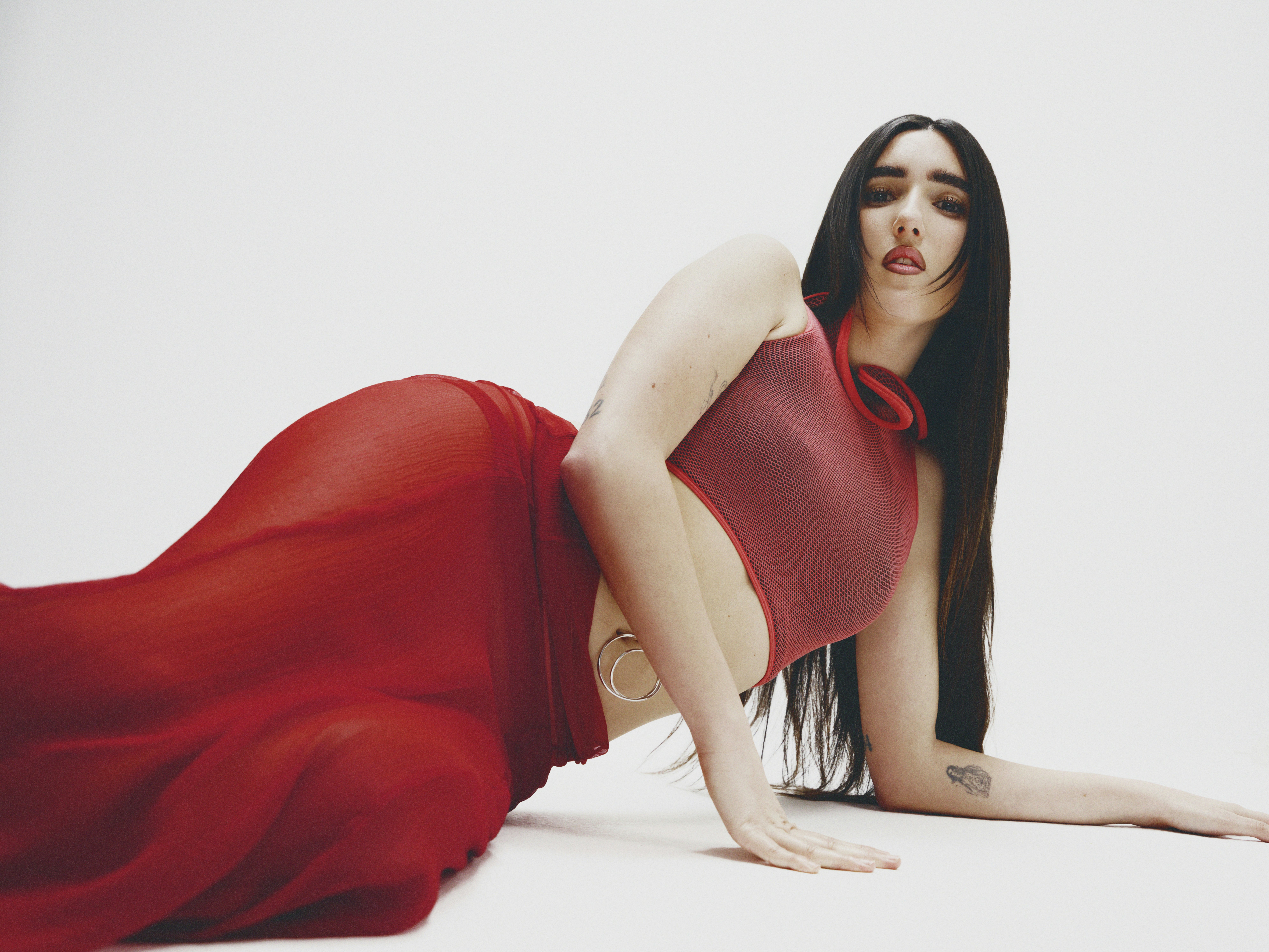 Judeline + La Valentina Tickets | €29.26 | 25 Jan @ La Machine du ...