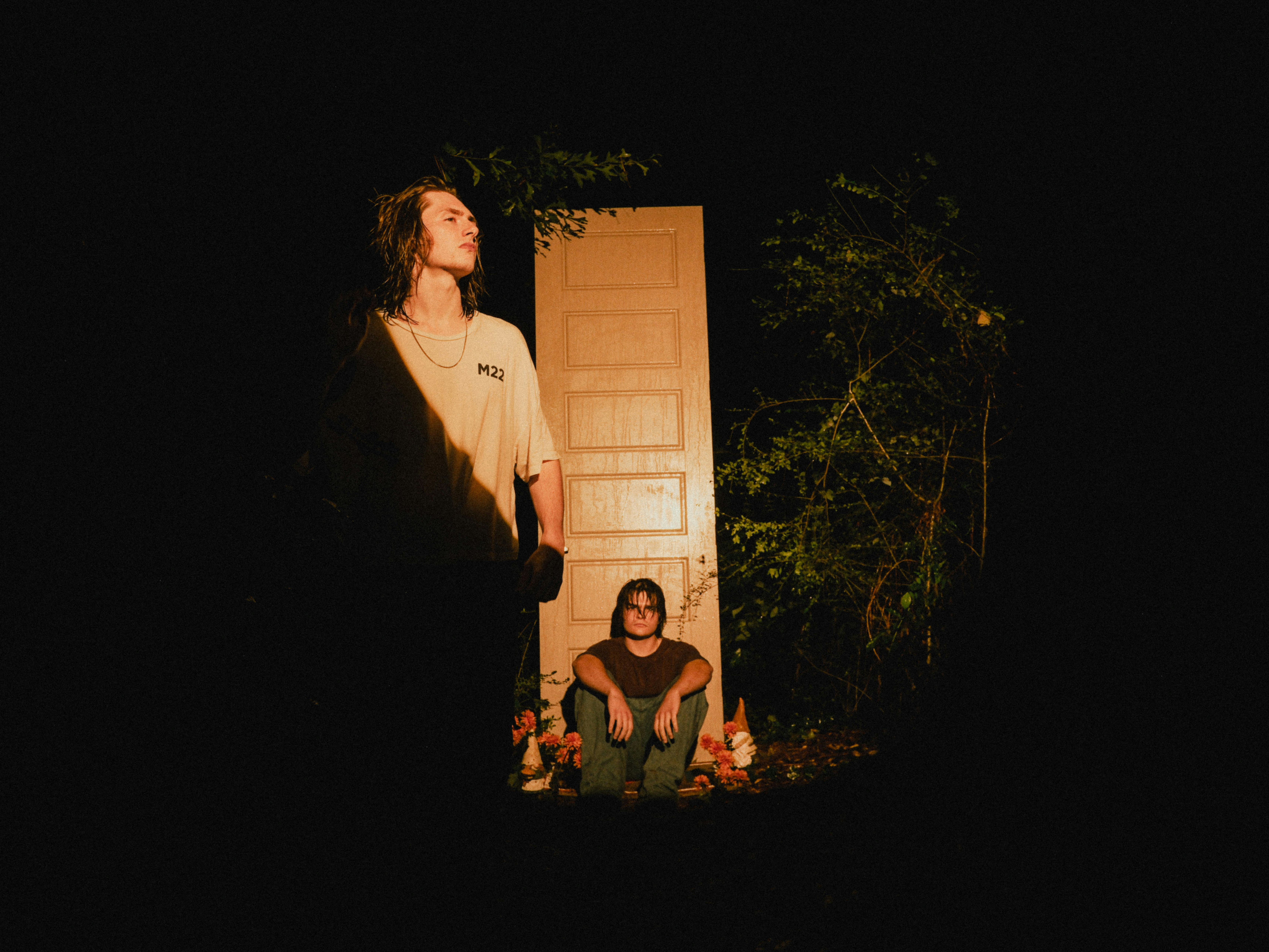 Midsummer Motel: Beat the Horse Unplugged with The Outfield Clovers and ...