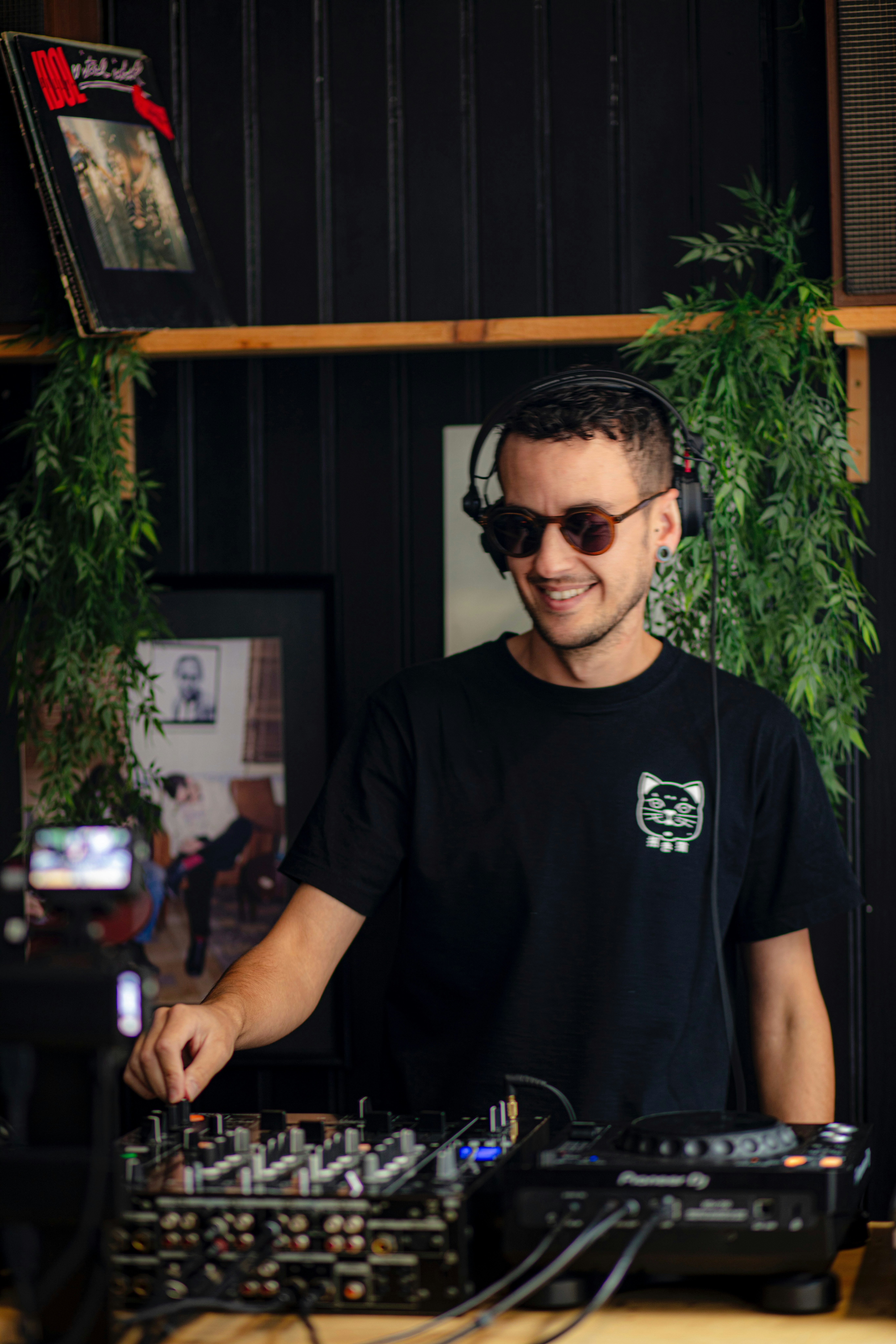 Rem's Martinez Tickets | €5.41 | 17 Jan @ Sala Taro, Barcelona | DICE